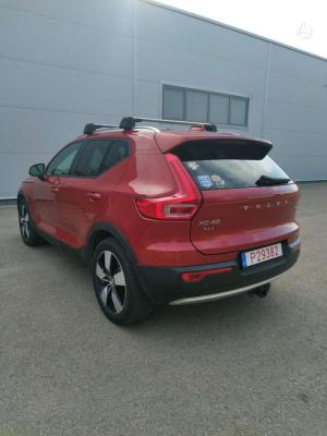 Красный Вольво XC40 2020 в Утена, объемом двигателя 1.97 л и пробегом 101 тыс. км за 20700 €, фото 11 на AUTOMOTO.COM.LV