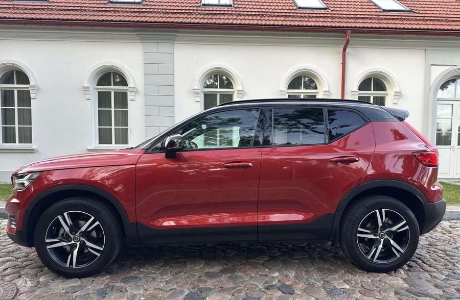 Sarkans Volvo XC40 2020 Kauņa, ar dzinēja tilpumu 1.97 L un nobraukumu 186 tūkst. km par 19490 €, foto 6 vietnē AUTOMOTO.COM.LV