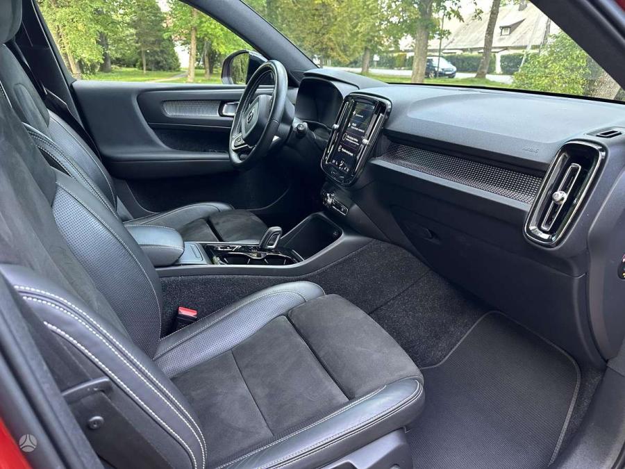 Sarkans Volvo XC40 2020 Kauņa, ar dzinēja tilpumu 1.97 L un nobraukumu 186 tūkst. km par 19490 €, foto 9 vietnē AUTOMOTO.COM.LV