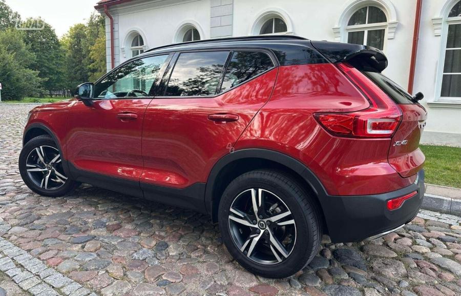 Красный Вольво XC40 2020 в Каунас, объемом двигателя 2.00 л и пробегом 186 тыс. км за 19500 €, фото 5 на AUTOMOTO.COM.LV