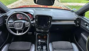 Красный Вольво XC40 2020 в Каунас, объемом двигателя 2.00 л и пробегом 186 тыс. км за 19500 €, фото 7 на AUTOMOTO.COM.LV