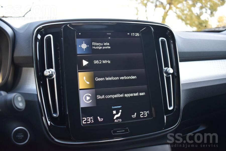 Sarkans Volvo XC40 2020 Kuldīga, ar dzinēja tilpumu 1.50 L un nobraukumu 0 tūkst. km par 24790 €, foto 13 vietnē AUTOMOTO.COM.LV