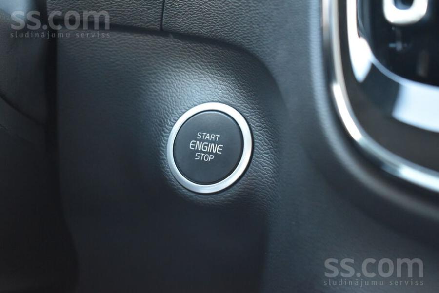 Sarkans Volvo XC40 2020 Kuldīga, ar dzinēja tilpumu 1.50 L un nobraukumu 0 tūkst. km par 24790 €, foto 15 vietnē AUTOMOTO.COM.LV