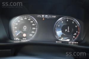 Sarkans Volvo XC40 2020 Kuldīga, ar dzinēja tilpumu 1.50 L un nobraukumu 0 tūkst. km par 24790 €, foto 17 vietnē AUTOMOTO.COM.LV