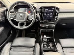 Sarkans Volvo XC40 2021 Rīga, ar dzinēja tilpumu 1.50 L un nobraukumu 106 tūkst. km par 25900 €, foto 7 vietnē AUTOMOTO.COM.LV
