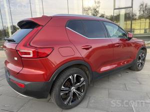 Sarkans Volvo XC40 2021 Rīga, ar dzinēja tilpumu 1.50 L un nobraukumu 106 tūkst. km par 25900 €, foto 8 vietnē AUTOMOTO.COM.LV