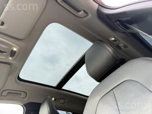 Sarkans Volvo XC40 2021 Rīga, ar dzinēja tilpumu 1.50 L un nobraukumu 106 tūkst. km par 25900 €, foto 25 vietnē AUTOMOTO.COM.LV