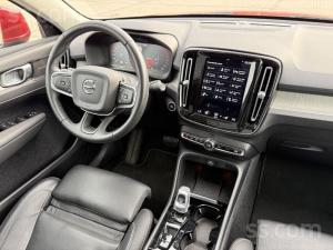 Sarkans Volvo XC40 2021 Rīga, ar dzinēja tilpumu 1.50 L un nobraukumu 106 tūkst. km par 25900 €, foto 26 vietnē AUTOMOTO.COM.LV