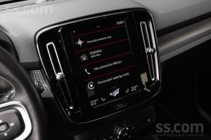Sarkans Volvo XC40 2021 Jelgava, ar dzinēja tilpumu 1.50 L un nobraukumu 0 tūkst. km par 19750 €, foto 18 vietnē AUTOMOTO.COM.LV