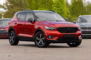 Красный Вольво XC40 2021 в Елгава, объемом двигателя 1.50 л и пробегом 196 тыс. км за 19750 €, фото 5 на AUTOMOTO.COM.LV