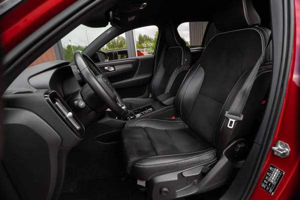 Sarkans Volvo XC40 2021 Jelgava, ar dzinēja tilpumu 1.50 L un nobraukumu 196 tūkst. km par 19750 €, foto 9 vietnē AUTOMOTO.COM.LV
