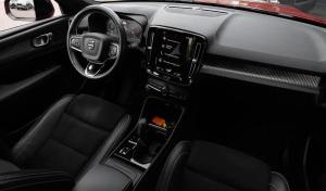 Красный Вольво XC40 2021 в Елгава, объемом двигателя 1.50 л и пробегом 196 тыс. км за 19750 €, фото 12 на AUTOMOTO.COM.LV