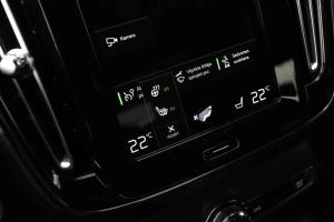 Красный Вольво XC40 2021 в Елгава, объемом двигателя 1.50 л и пробегом 196 тыс. км за 19750 €, фото 21 на AUTOMOTO.COM.LV