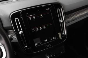 Красный Вольво XC40 2021 в Елгава, объемом двигателя 1.50 л и пробегом 196 тыс. км за 19750 €, фото 22 на AUTOMOTO.COM.LV