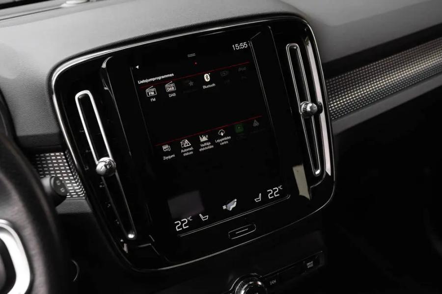 Красный Вольво XC40 2021 в Елгава, объемом двигателя 1.50 л и пробегом 196 тыс. км за 19750 €, фото 22 на AUTOMOTO.COM.LV