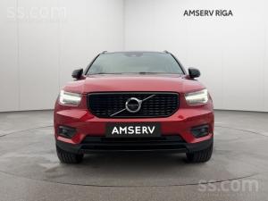 Красный Вольво XC40 2021 в Рига, объемом двигателя 1.50 л и пробегом 136 тыс. км за 23900 €, фото 6 на AUTOMOTO.COM.LV