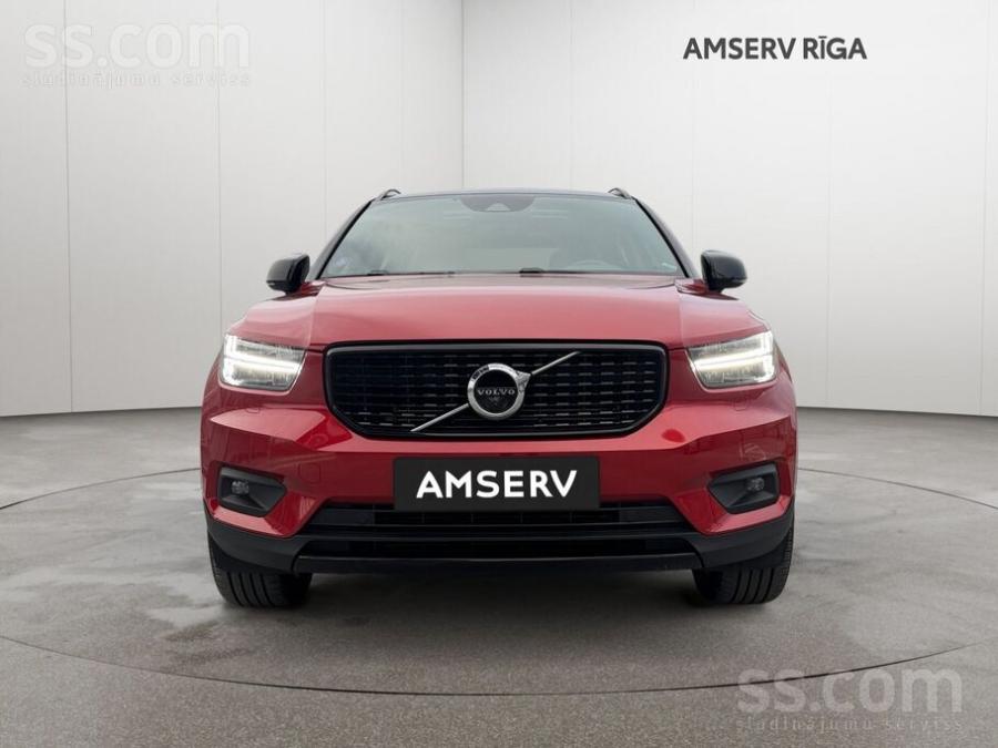 Красный Вольво XC40 2021 в Рига, объемом двигателя 1.50 л и пробегом 136 тыс. км за 23900 €, фото 6 на AUTOMOTO.COM.LV