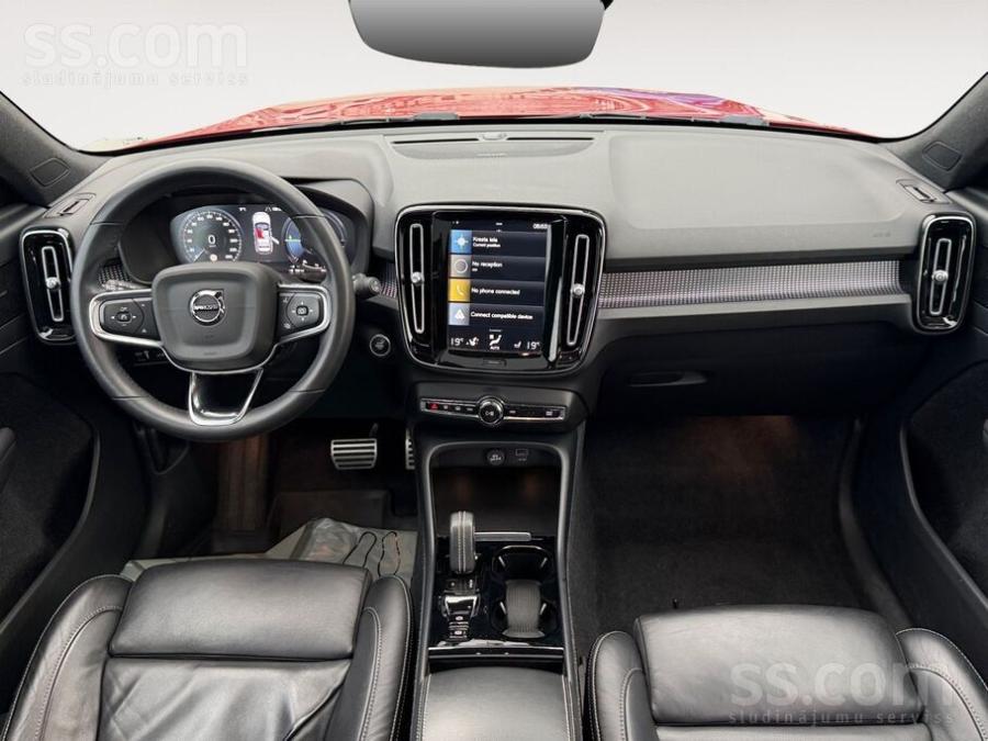 Красный Вольво XC40 2021 в Рига, объемом двигателя 1.50 л и пробегом 136 тыс. км за 23900 €, фото 9 на AUTOMOTO.COM.LV