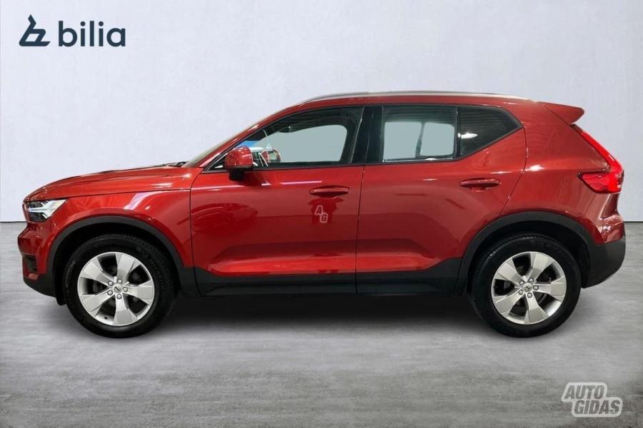 Sarkans Volvo XC40 2022 Kauņa, ar dzinēja tilpumu 0.00 L un nobraukumu 62 tūkst. km par 31859 €, foto 3 vietnē AUTOMOTO.COM.LV
