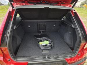 Sarkans Volvo XC40 2022 Tukums, ar dzinēja tilpumu 1.50 L un nobraukumu 181 tūkst. km par 20100 €, foto 34 vietnē AUTOMOTO.COM.LV