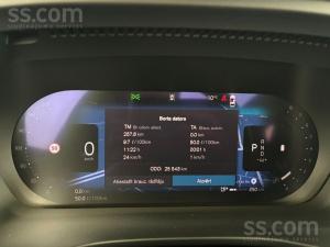 Sarkans Volvo XC40 2024 Rīga, ar dzinēja tilpumu 2.00 L un nobraukumu 26 tūkst. km par 36900 €, foto 12 vietnē AUTOMOTO.COM.LV