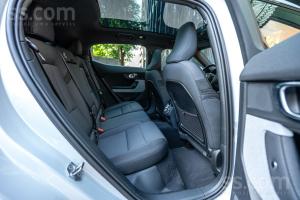 Volvo XC40 2020 Rīga, ar dzinēja tilpumu 0.00 L un nobraukumu 33 tūkst. km par 29900 €, foto 20 vietnē AUTOMOTO.COM.LV