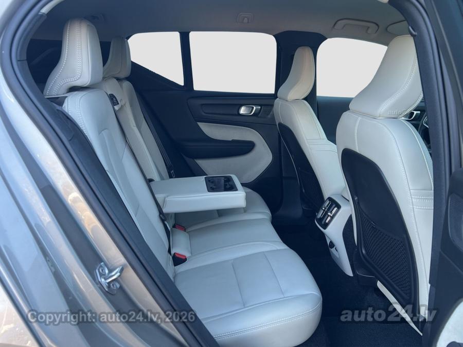 Volvo XC40 2019 Pērnava, ar dzinēja tilpumu 1.50 L un nobraukumu 80 tūkst. km par 24900 €, foto 8 vietnē AUTOMOTO.COM.LV
