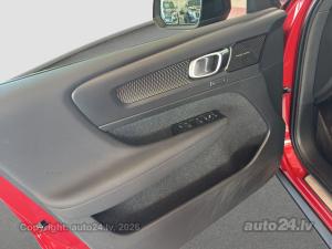 Volvo XC40 2021 in Tallinn, with an engine capacity of 2.00 L and mileage of 76 thousand km for 29900 €, photo 8 on AUTOMOTO.COM.LV