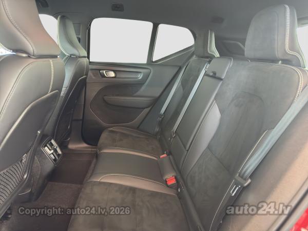 Volvo XC40 2021 in Tallinn, with an engine capacity of 2.00 L and mileage of 76 thousand km for 29900 €, photo 8 on AUTOMOTO.COM.LV