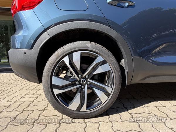 Volvo XC40 2026 in Tartu, with an engine capacity of 2.00 L and mileage of 1 thousand km for 44500 €, photo 10 on AUTOMOTO.COM.LV