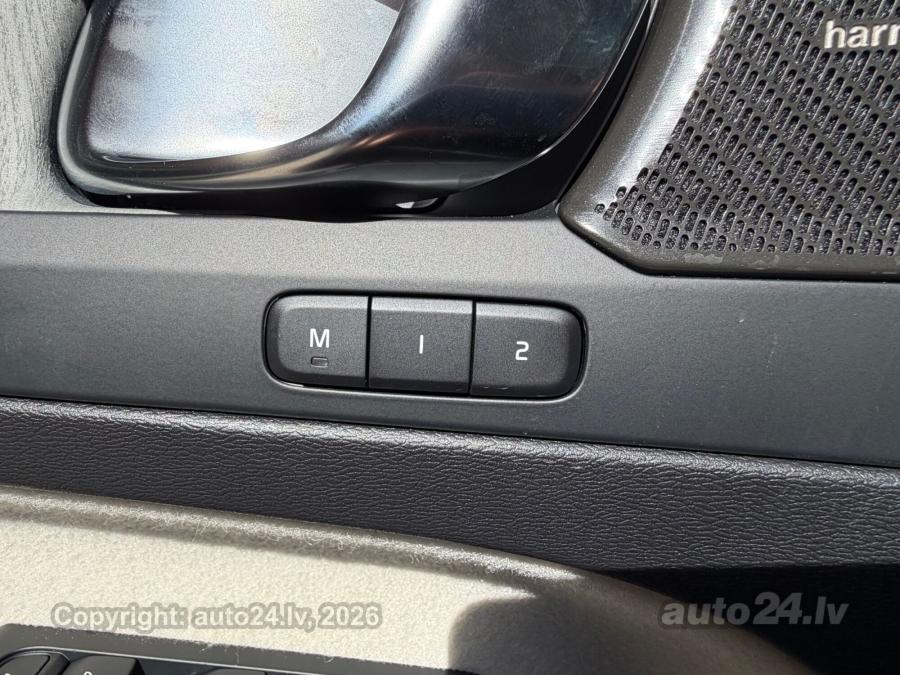 Volvo XC40 2026 Tartu, ar dzinēja tilpumu 2.00 L un nobraukumu 1 tūkst. km par 44500 €, foto 14 vietnē AUTOMOTO.COM.LV