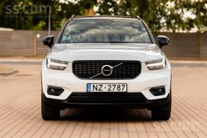 Белый Вольво XC40 2018 в Елгава, объемом двигателя 2.00 л и пробегом 0 тыс. км за 18990 €, фото 1 на AUTOMOTO.COM.LV