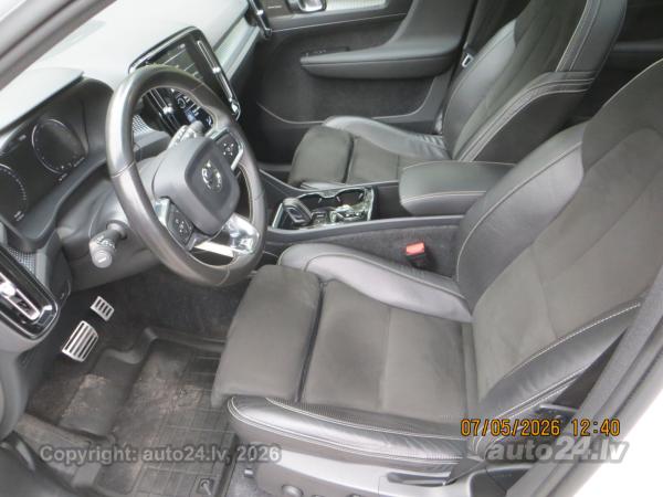 Balts Volvo XC40 2018 Tallina, ar dzinēja tilpumu 2.00 L un nobraukumu 161 tūkst. km par 19999 €, foto 10 vietnē AUTOMOTO.COM.LV