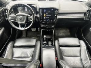 Белый Вольво XC40 2018 в Рига, объемом двигателя 2.00 л и пробегом 132 тыс. км за 20994 €, фото 9 на AUTOMOTO.COM.LV