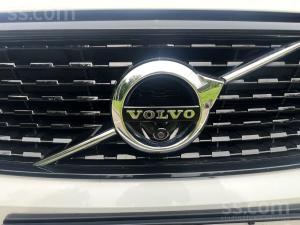 Белый Вольво XC40 2018 в Рига, объемом двигателя 2.00 л и пробегом 132 тыс. км за 20994 €, фото 16 на AUTOMOTO.COM.LV