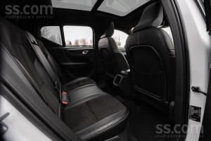 Белый Вольво XC40 2018 в Елгава, объемом двигателя 2.00 л и пробегом 0 тыс. км за 17300 €, фото 10 на AUTOMOTO.COM.LV