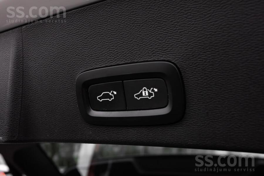 Белый Вольво XC40 2018 в Елгава, объемом двигателя 2.00 л и пробегом 0 тыс. км за 17300 €, фото 32 на AUTOMOTO.COM.LV