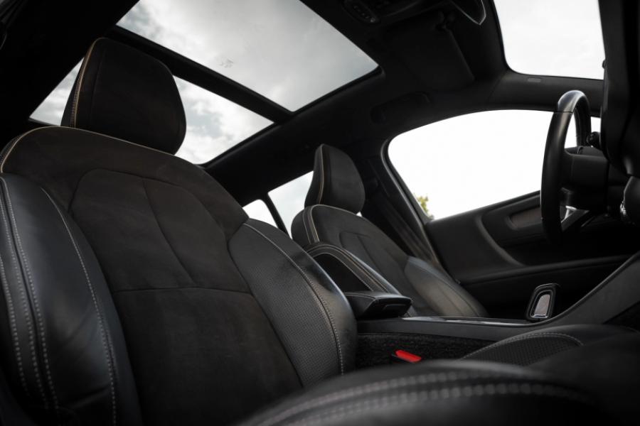 Белый Вольво XC40 2018 в Рига, объемом двигателя 2.00 л и пробегом 240 тыс. км за 20490 €, фото 10 на AUTOMOTO.COM.LV