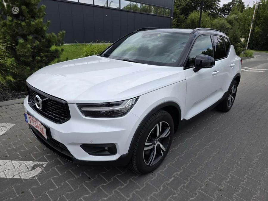 Balts Volvo XC40 2018 Panevēža, ar dzinēja tilpumu 1.97 L un nobraukumu 265 tūkst. km par 16199 €, foto 3 vietnē AUTOMOTO.COM.LV