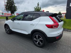 Balts Volvo XC40 2018 Panevēža, ar dzinēja tilpumu 1.97 L un nobraukumu 265 tūkst. km par 16199 €, foto 6 vietnē AUTOMOTO.COM.LV