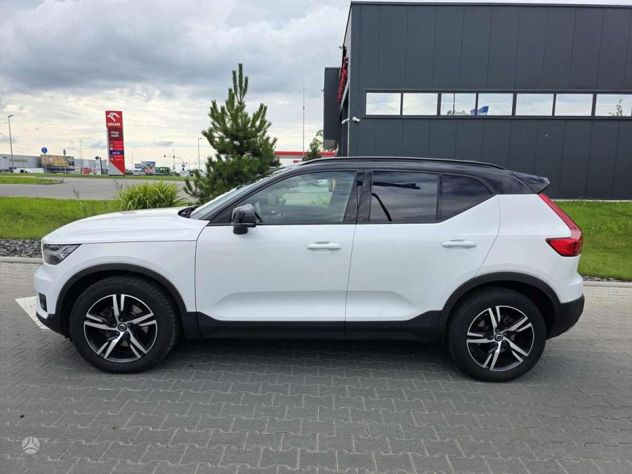Balts Volvo XC40 2018 Panevēža, ar dzinēja tilpumu 1.97 L un nobraukumu 265 tūkst. km par 16199 €, foto 33 vietnē AUTOMOTO.COM.LV