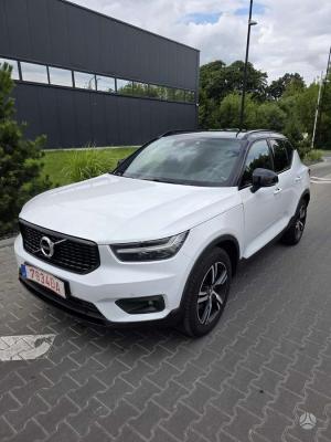 Balts Volvo XC40 2018 Panevēža, ar dzinēja tilpumu 1.97 L un nobraukumu 265 tūkst. km par 16199 €, foto 34 vietnē AUTOMOTO.COM.LV