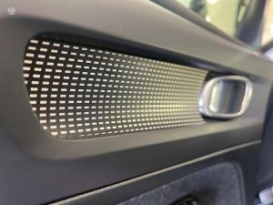 Balts Volvo XC40 2018 Viļņa, ar dzinēja tilpumu 1.97 L un nobraukumu 316 tūkst. km par 15972 €, foto 12 vietnē AUTOMOTO.COM.LV