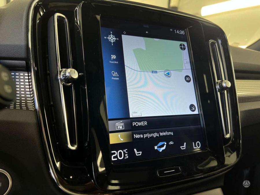 Balts Volvo XC40 2018 Viļņa, ar dzinēja tilpumu 1.97 L un nobraukumu 316 tūkst. km par 15972 €, foto 19 vietnē AUTOMOTO.COM.LV