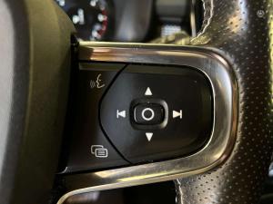 Balts Volvo XC40 2018 Viļņa, ar dzinēja tilpumu 1.97 L un nobraukumu 316 tūkst. km par 15972 €, foto 23 vietnē AUTOMOTO.COM.LV