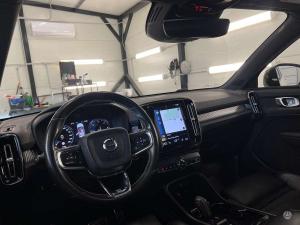 Balts Volvo XC40 2018 Viļņa, ar dzinēja tilpumu 1.97 L un nobraukumu 316 tūkst. km par 15972 €, foto 24 vietnē AUTOMOTO.COM.LV