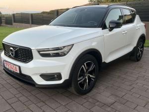 White Volvo XC40 2018 in Taurage, with an engine capacity of 1.97 L and mileage of 269 thousand km for 15199 €, photo  on AUTOMOTO.COM.LV