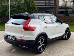 Белый Вольво XC40 2019 в Рига, объемом двигателя 2.00 л и пробегом 211 тыс. км за 21900 €, фото 6 на AUTOMOTO.COM.LV