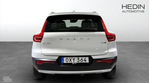 White Volvo XC40 2019 in Kaunas, with an engine capacity of 0.00 L and mileage of 84 thousand km for 30068 €, photo 7 on AUTOMOTO.COM.LV