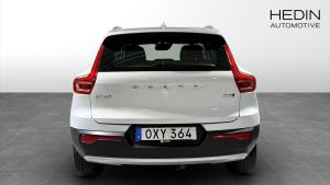 White Volvo XC40 2019 in Kaunas, with an engine capacity of 0.00 L and mileage of 84 thousand km for 30289 €, photo 7 on AUTOMOTO.COM.LV